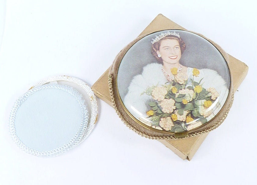 Vintage Gwenda Queen Elizabeth II Powder Compact Coronation Memorabili ...